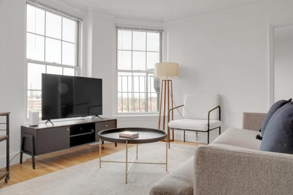 Brookline 1br W Wd Nr Green Line Bos-482 - Mission Hill - Boston
