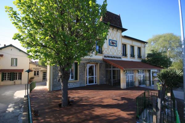 Auberge Des ÉCluses - Conflans-Sainte-Honorine
