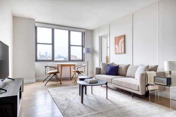 Murray Hill 2br W Gym Doorman Elevator Nr Bars Nyc-623 - New York City