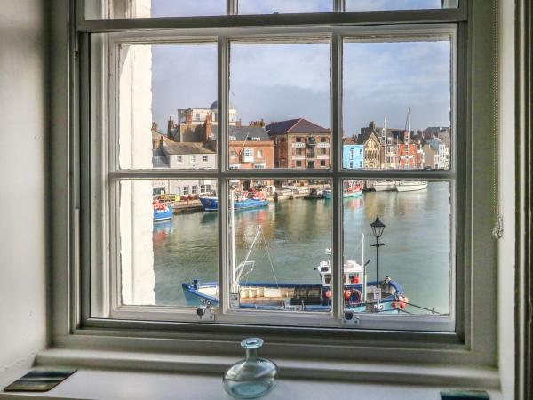 Embassy - Weymouth Pier