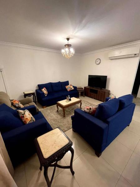 Ocean Blue Heliopolis Apartment 02 - Lake View, IA