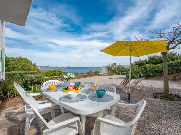 Apartment Les Arbousiers-1 By Interhome - Cavalaire-sur-Mer