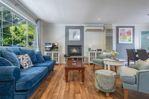 Swanbrook - Clarence