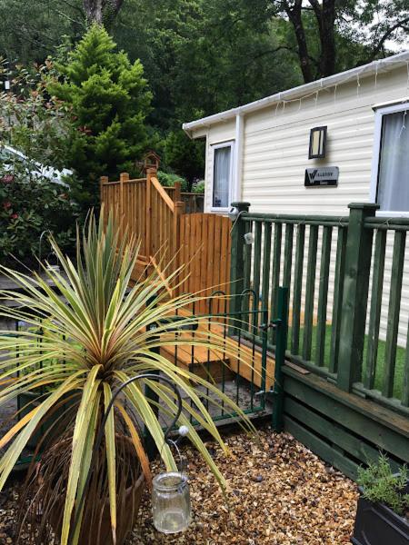 173a Woodland Way - Penrhyndeudraeth