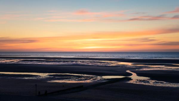 Joli Studio Avec Vue Panoramique Sur La Mer - Houlgate