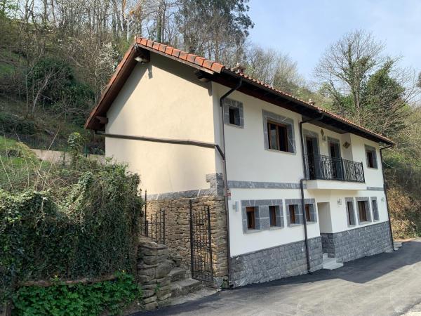 Casa Rural En Santa Cruz-mieres - Mieres