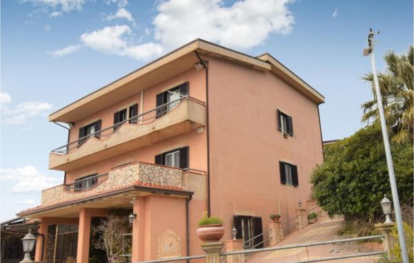 Beautiful Apartment In Bonifati - Sangineto
