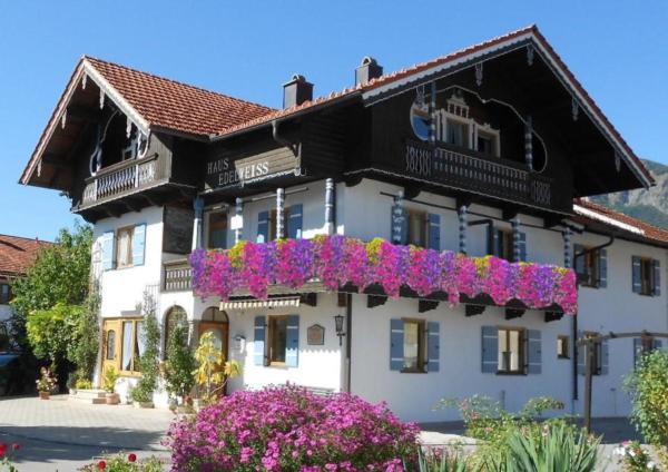 Haus Edelweiß - Marquartstein