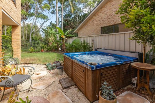 21 Cedar Grove - Forster
