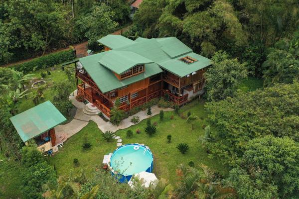 The Wooden House Mindo - Ecuador