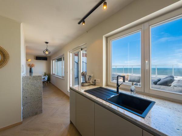 Beautiful Penthouse With Phenomenal Sea View - Middelkerke