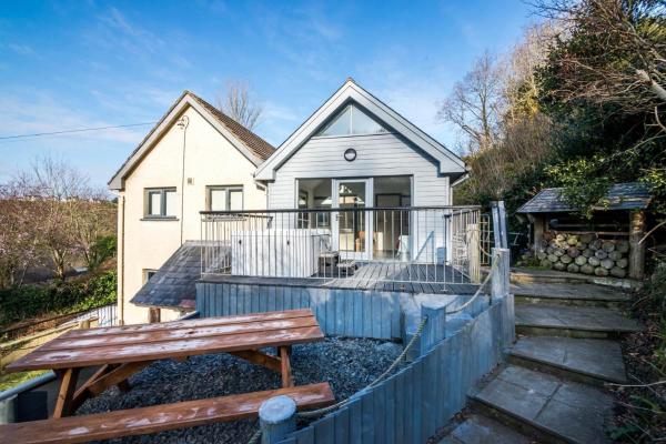 Rock Cottage - 3 Bedroom Holiday Home - Fishguard - Inglaterra