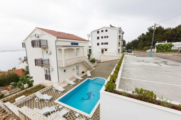 Apartment In Okrug Donji With Sea View, Balcony, Air Conditioning, Wifi 5166-4 - Okrug Gornji