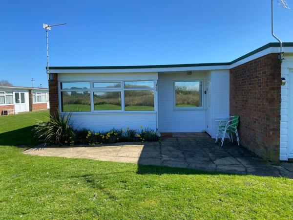 East Coast Chalets 300 Dog Friendly At California Sands - Caister-on-Sea