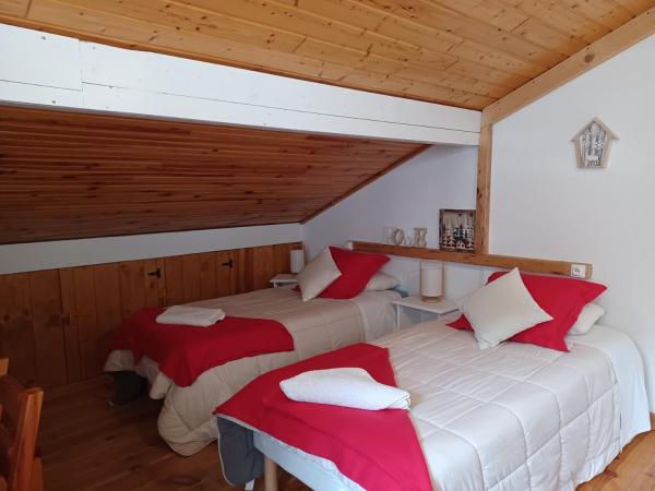 Appartement, La Route Des Grandes Alpes , 6 Couchages, Garage Pour Motards, Cyclistes, Possibilité De Studios Supplémentaires, Si Plus De 6 Pers - Savoie