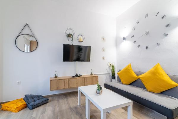 Elegant Apartment For Friends & Couples - Iraklion