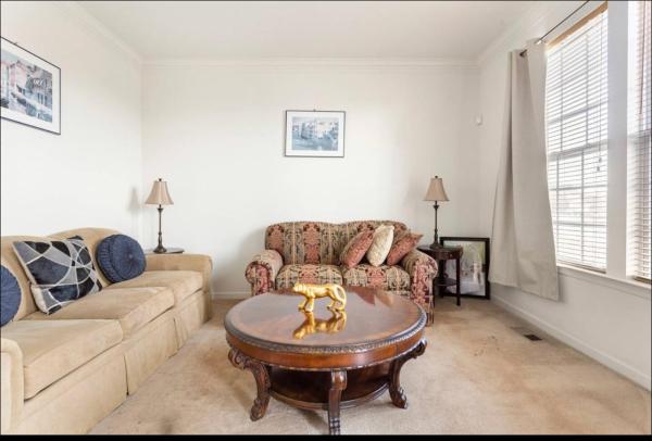 Van Gogh Guest Rm #3 • Van Gogh 3-comfy Private Rm In Single Family Home - Maryland