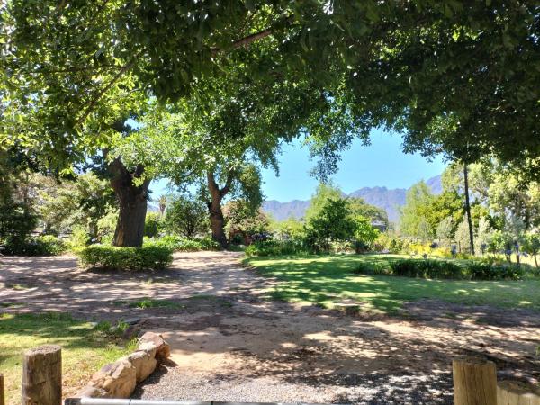 Olive And Vine Farm Cottage - Franschhoek