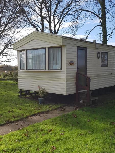 Cosy Caravan At Blackmoor Farm - Wales