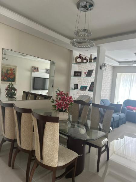 Apartamento Com 2 Quartos-itapoa-vila Velha-es - Vitoria