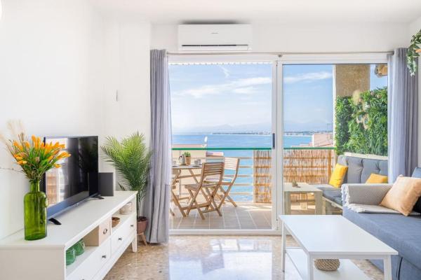 1ªlinea Mar-piscina-wifi-portaventura-luxury-chill5 - Salou