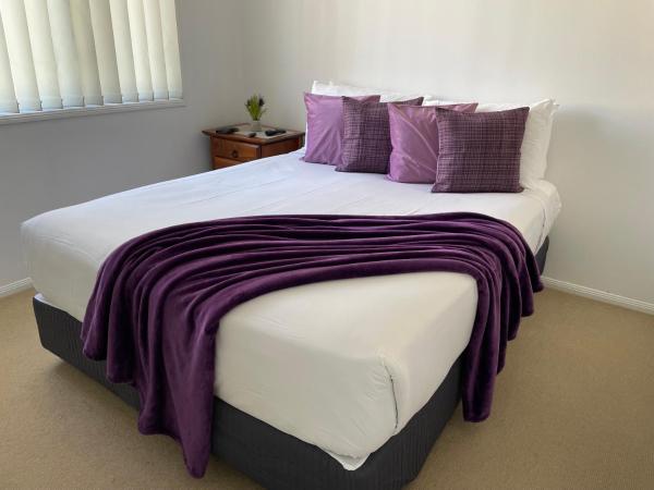 Blk Stays Guest House Deluxe Units Caboolture South - Dayboro
