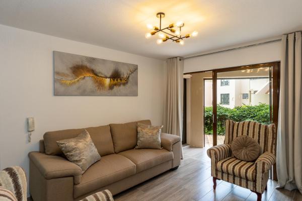 67 The Shades - Luxury Apartment In Umhlanga - Airconditioning Throughout And Inverter - Umhlanga