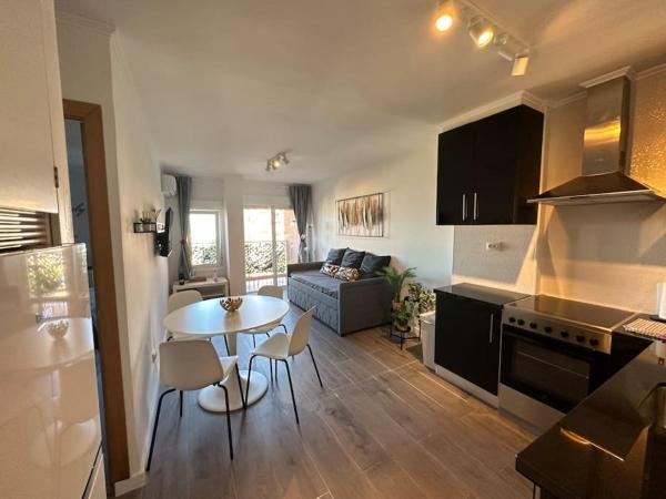 Apt Céntrico Con Vistas Y Piscinas - Benalmádena