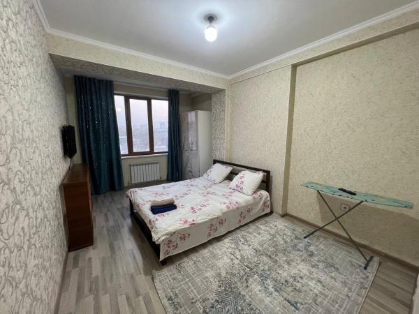 2-room Apartment Near The Vefa - Bishkek