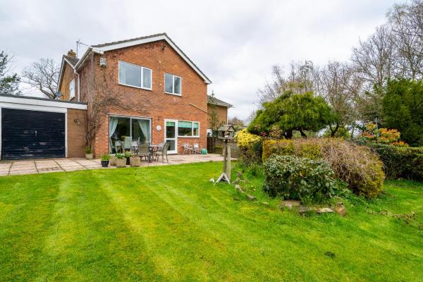 Jane & Julies Place - Wrexham