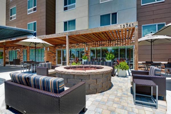 Towneplace Suites By Marriott Jacksonville East - Jacksonville, FL