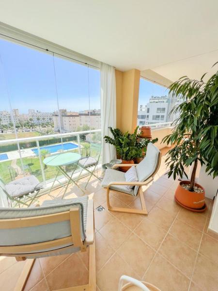 Bright Apartment With Terrace, Pool And Beach - Torremolinos