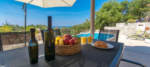 House Stone - Mljet