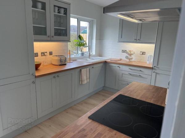 Modern House For Your Seaside Getaway - Portstewart