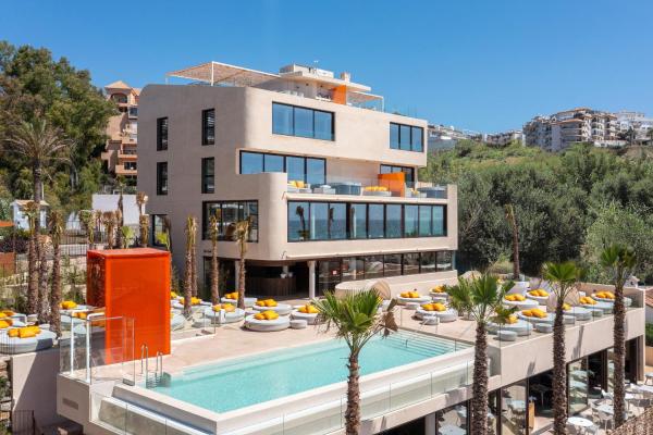 Higueron Rental Beach Club Suites - Managed By Higuerón Resort - 
