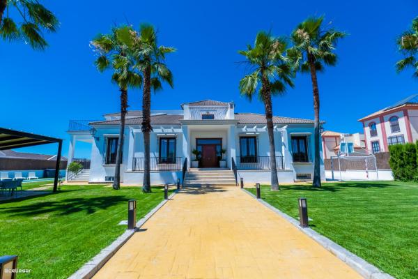 Villa Burguillos - Castilblanco de los Arroyos