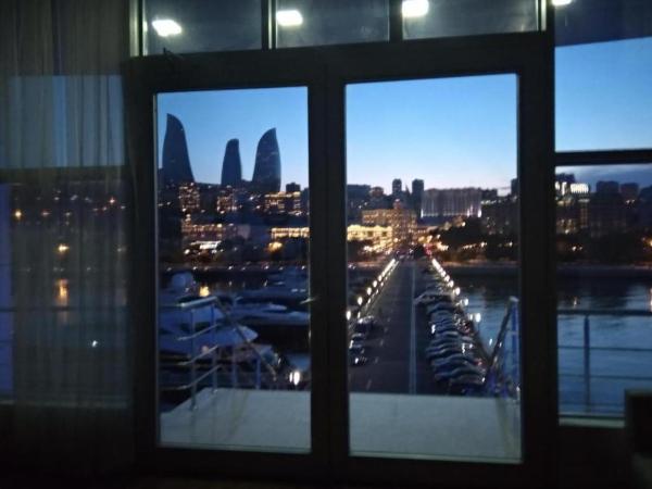 Baku Eye Of The Sea Hotel - Bakú