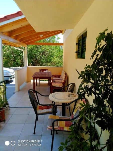 Villa Nikola - Rina - Brela