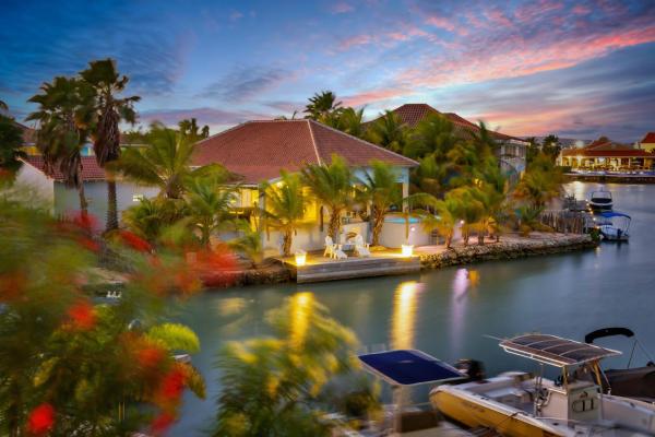 Marina View Apartments - カリブ諸島