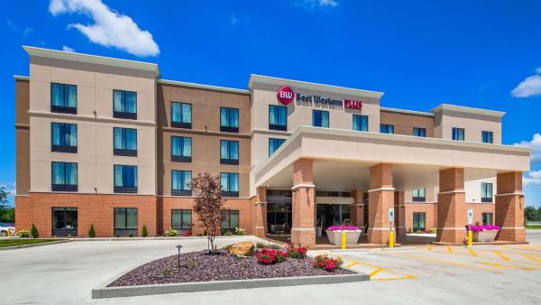 Best Western Plus Centralia Hotel & Suites - Illinois