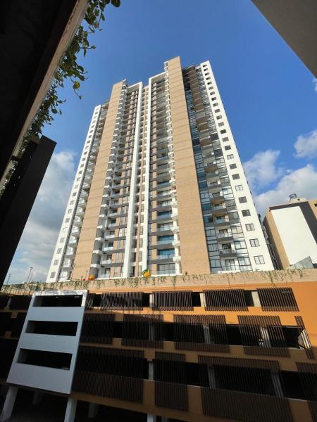 Moderno Y Cómodo Apartamento En Puerta Del Sol - Girón