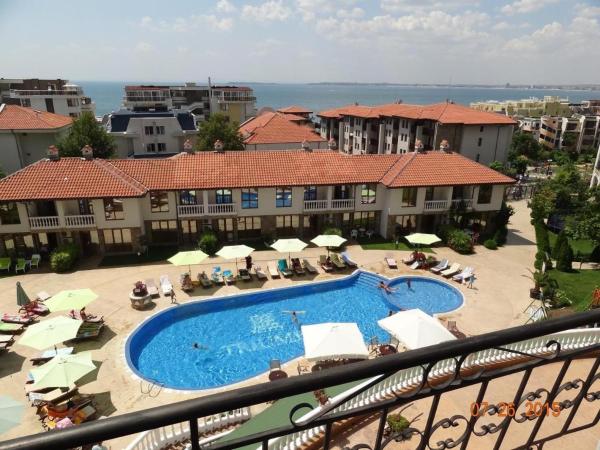 Triumph, Saint Vlas - Sveti Vlas