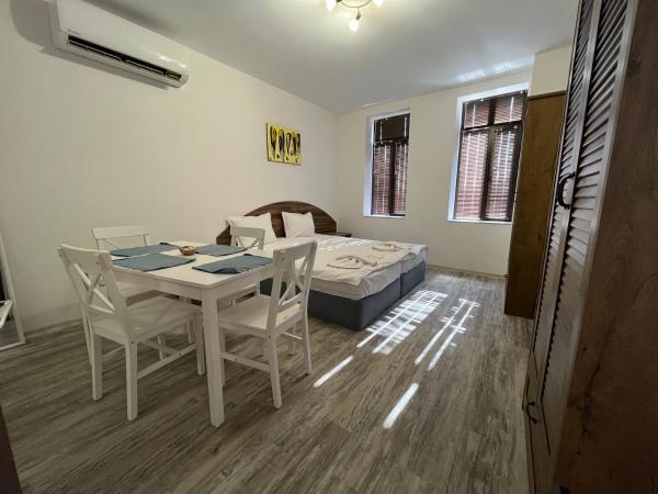 Къща за гости Кулата - Sozopol