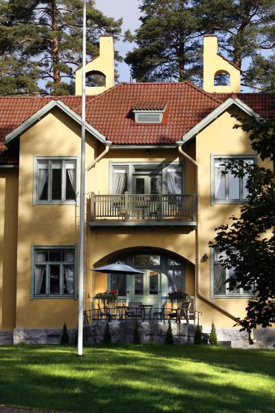 Villa Urhola, Kruunupuisto - Savonlinna