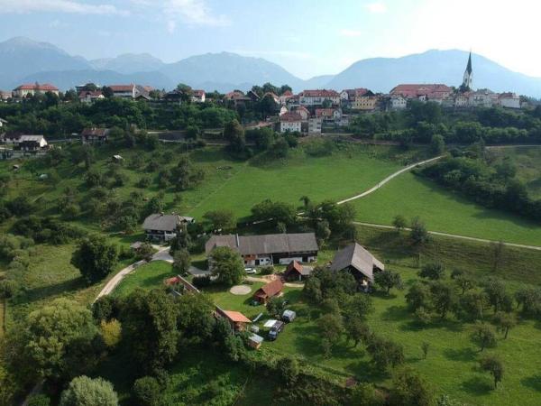 Beehive Cabin On A Farm - Radovljica