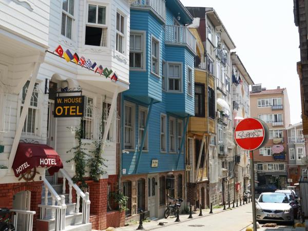 Tilas - Rooms In 19th Century Wooden Townhouse,kadikoy - Istanbul