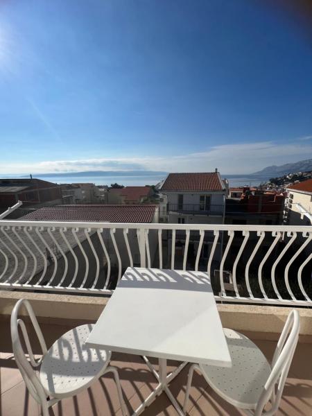 Apartments Jurisic - Brela