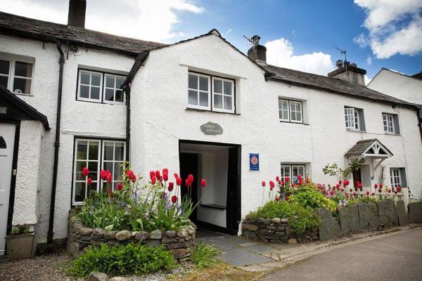 Porch Cottage, A Luxurious Characterful Cottage Within Walking Distance Of Keswick Town Centre - Keswick