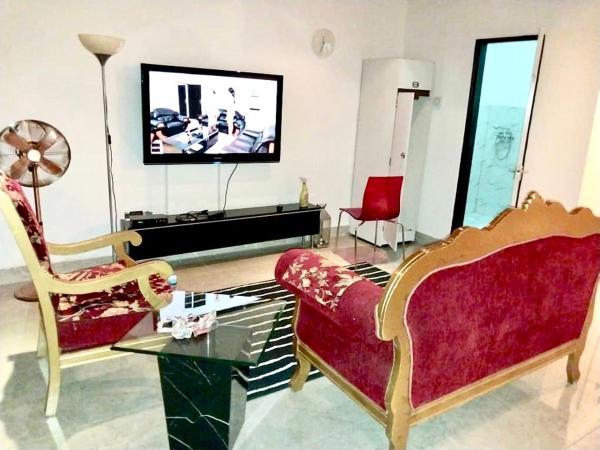 Yazmin Studio Residence - Gambia