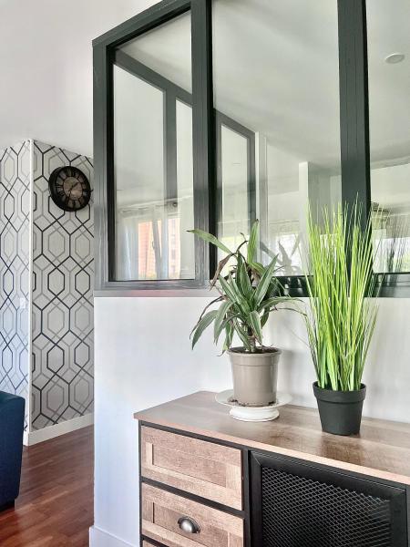 Bel Appartement Complet: - Deuil-la-Barre